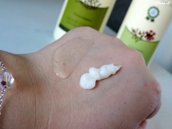 BEAUTY| IVA NATURA SHAMPOO & CONDITIONER DAILY CARE - Pinkit.nl