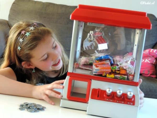 GADGET | CANDY GRABBER CLAW MACHINE - Pinkit.nl