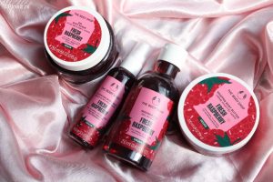 THE BODY SHOP COOL DAISY & FRESH RASPBERRY - Pinkit.nl